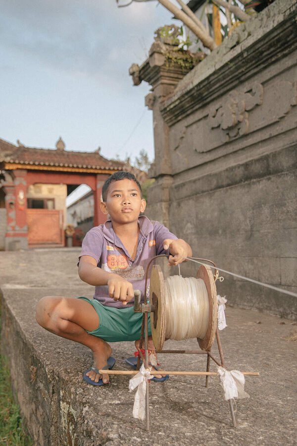 Let's go fly a kite in Bali - Geographical